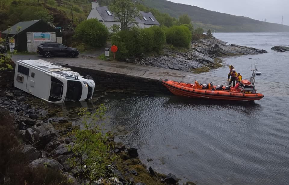 Slipways + Seaweed = Slippy Way - Motorhoming.It